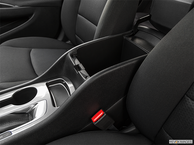 2020 Chevrolet Malibu: Reviews, Price, Specs, Photos and Trims | Driving.ca