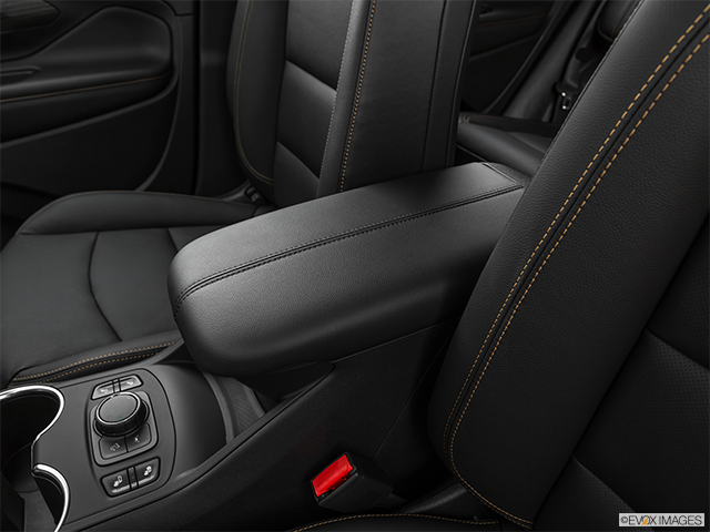 2020 GMC Terrain: Reviews, Price, Specs, Photos and Trims | Driving.ca