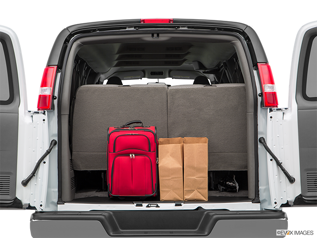 2020 Chevrolet Express 2500 1LS: Price, Review, Photos (Canada) | Driving