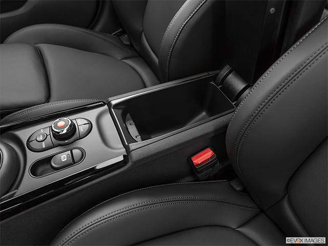 2020 MINI Clubman: Price, Review, Photos and Specs - Read This Before ...