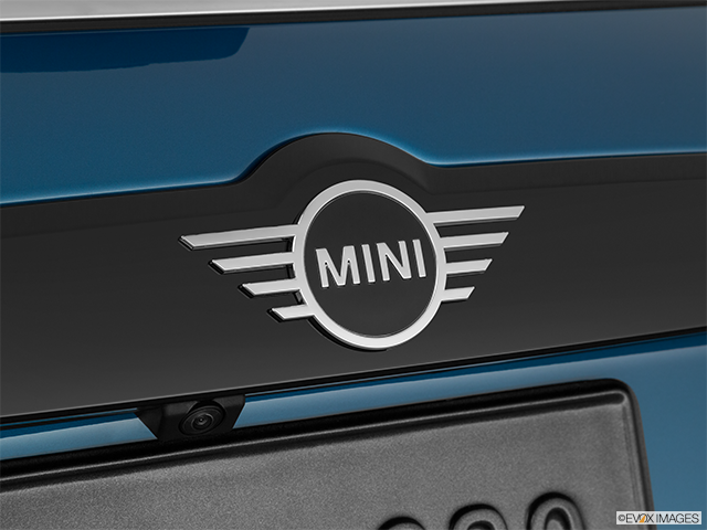 2020 MINI Countryman: Price, Review, Photos and Specs - Read This ...