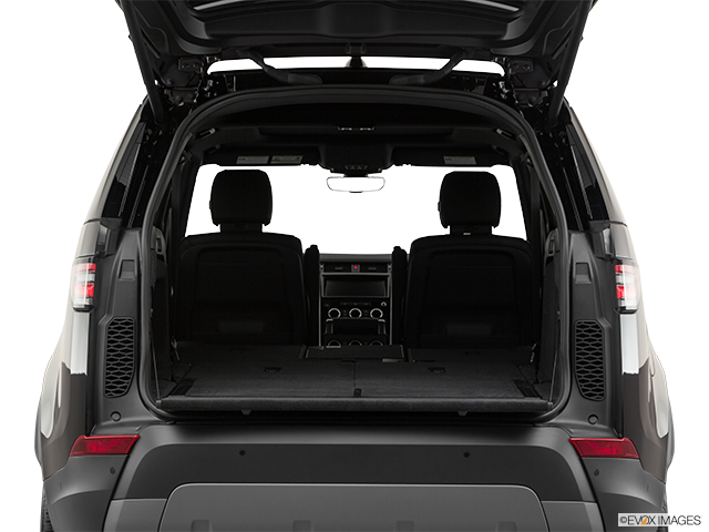 2020 Land Rover Discovery: Reviews, Price, Specs, Photos and Trims ...