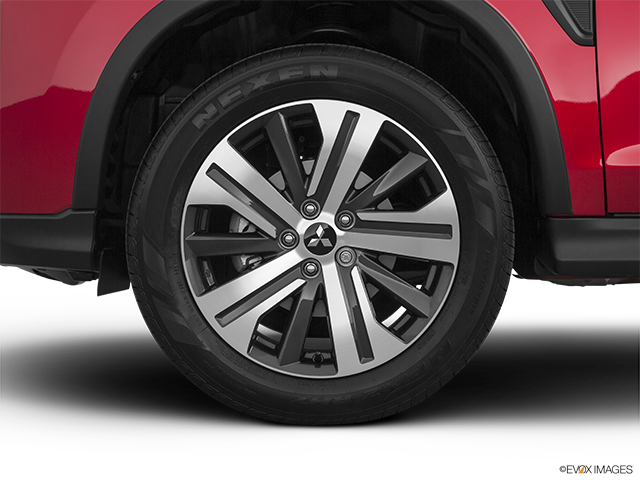 2020 Mitsubishi RVR: Reviews, Price, Specs, Photos and Trims | Driving.ca