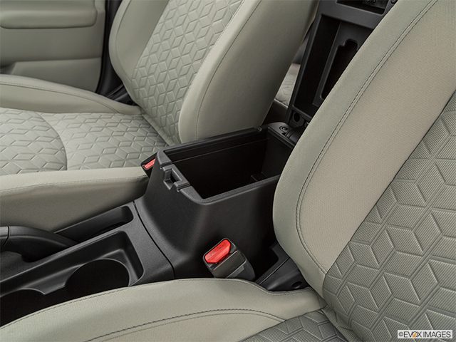 2020 Mitsubishi RVR: Reviews, Price, Specs, Photos and Trims | Driving.ca