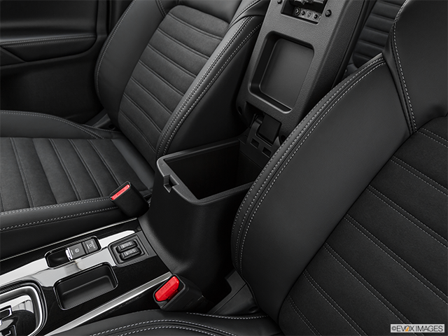 2020 Mitsubishi Outlander: Price, Review, Photos and Specs - Read This ...