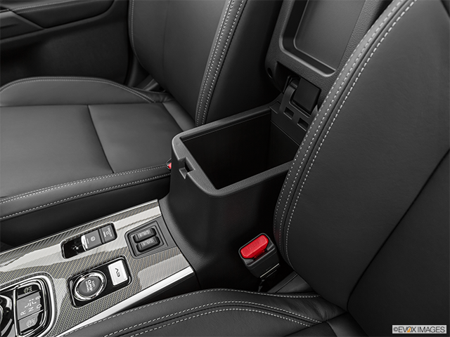 2020 Mitsubishi Outlander PHEV: Price, Review, Photos and Specs - Read ...