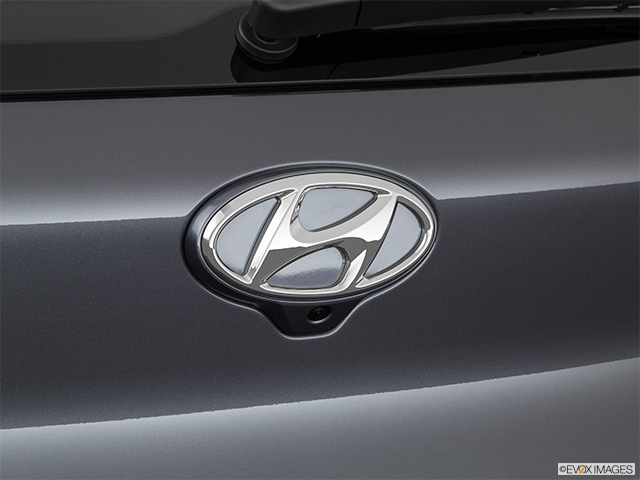 2020 Hyundai Elantra GT N Line: Reviews, Price, Specs, Photos and Trims ...