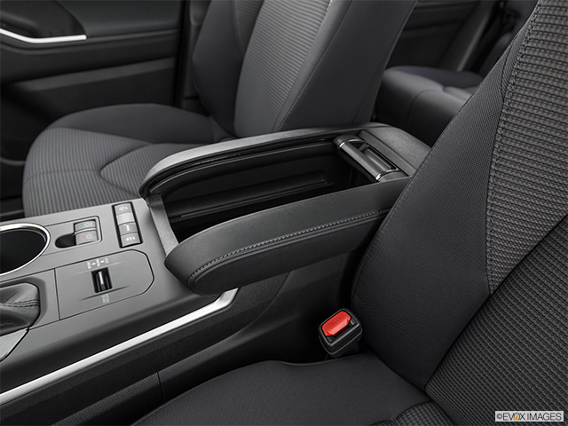 2020 Toyota Highlander: Reviews, Price, Specs, Photos and Trims