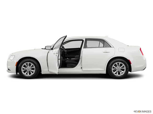 2020 Chrysler 300: Price, Review, Photos and Specs - Read This Before ...