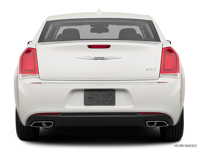 2020 Chrysler 300: Price, Review, Photos and Specs - Read This Before ...
