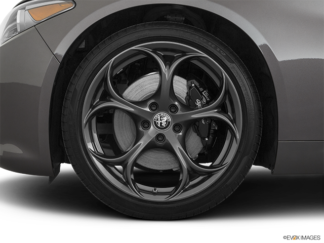 2020 Alfa Romeo Giulia: Reviews, Price, Specs, Photos and Trims ...