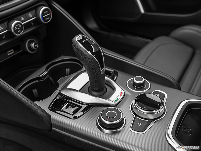 2020 Alfa Romeo Giulia: Reviews, Price, Specs, Photos and Trims ...