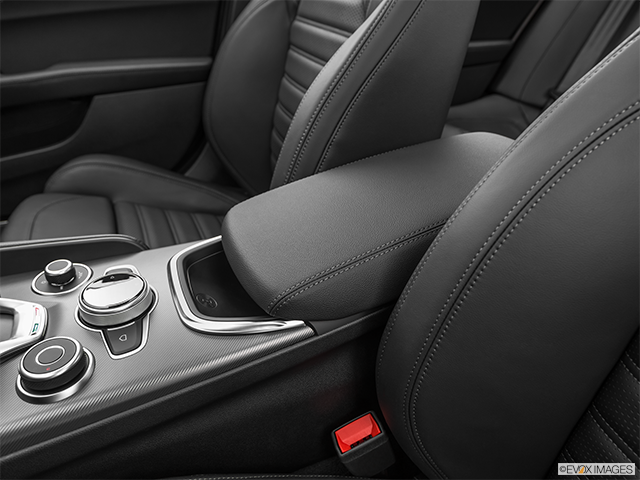 2020 Alfa Romeo Giulia: Price, Review, Photos and Specs - Read This ...