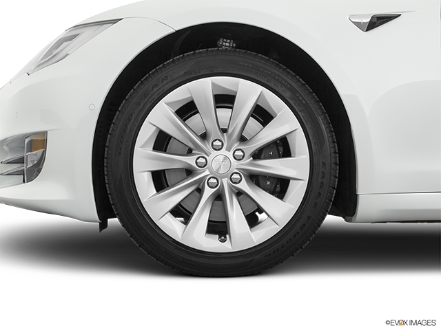 2020 Tesla Model S: Price, Review, Photos and Specs - Read This Before ...