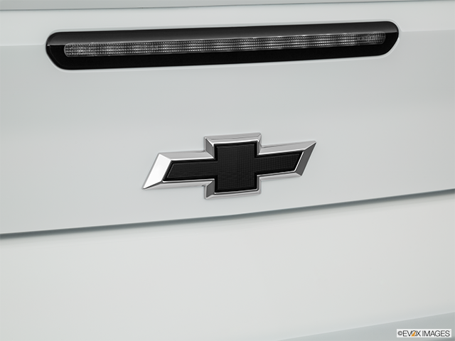 2021 Chevrolet Camaro: Price, Review, Photos and Specs (Canada ...