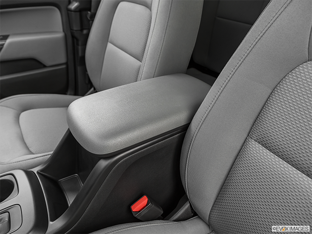 2021 Chevrolet Colorado: Reviews, Price, Specs, Photos and Trims