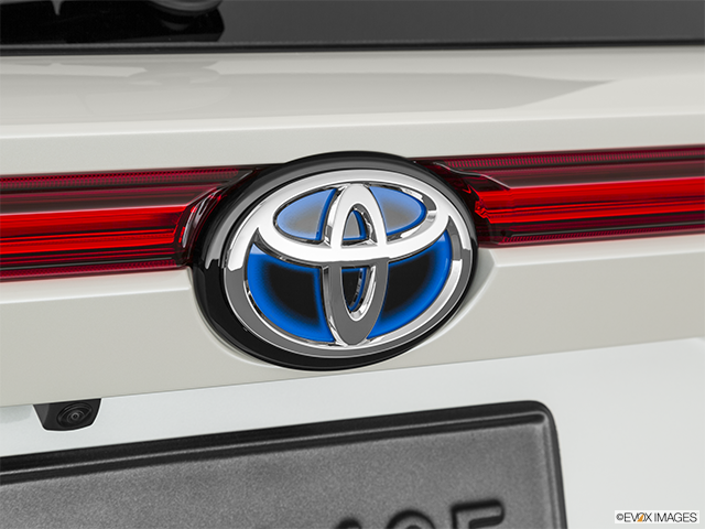 2021 Toyota Venza: Price, Review, Photos and Specs - Read This Before ...