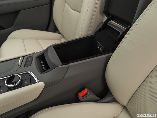 2021 Cadillac XT5: Reviews, Price, Specs, Photos and Trims | Driving.ca