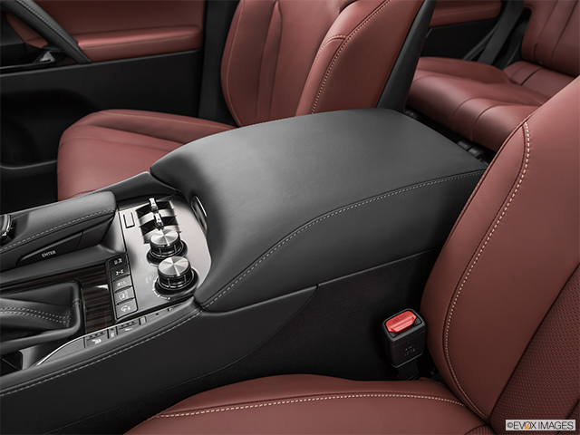 2021 Lexus LX 570: Price, Review, Photos and Specs - Read This Before ...