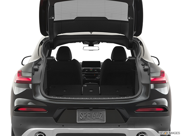 2021 BMW X4: Reviews, Price, Specs, Photos and Trims | Driving.ca