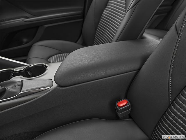 2021 Toyota Camry: Reviews, Price, Specs, Photos and Trims