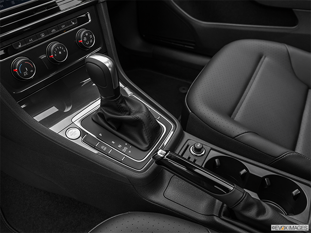 2021 Volkswagen Golf 1.4 TSI Comfortline 6MT | Driving