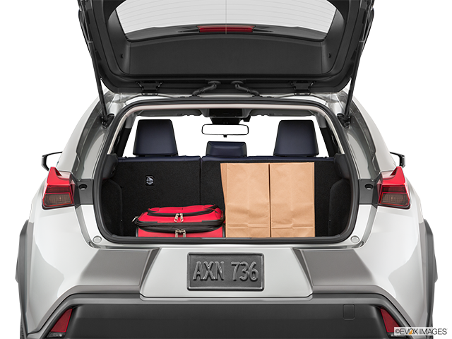 Lexus UX 200 2021: prix, avis d’experts, photos et spécifications ...