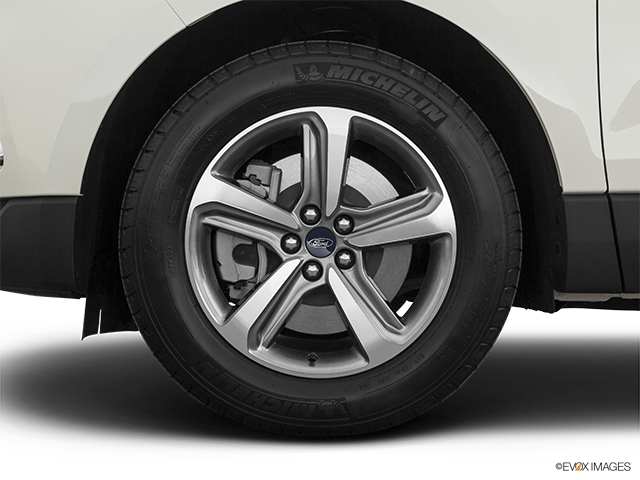 2021 Ford Edge: Reviews, Price, Specs, Photos and Trims | Driving.ca