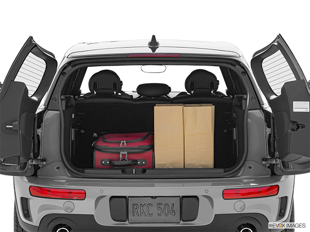 2022 MINI Clubman: Price, Review, Photos and Specs (Canada) | Driving.ca