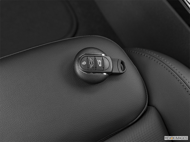 2022 MINI Clubman: Reviews, Price, Specs, Photos and Trims | Driving.ca